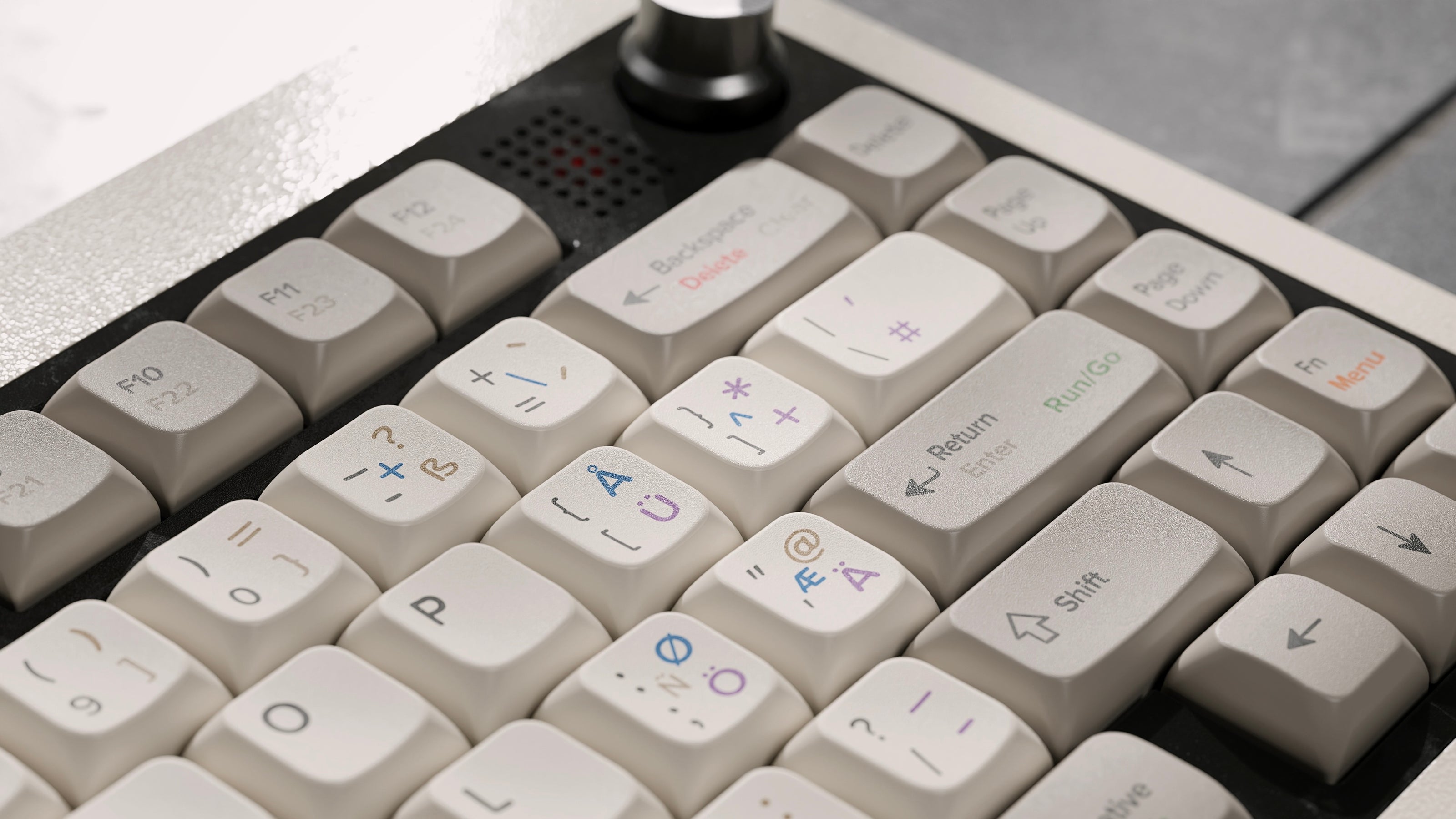 [In Stock] PBS MV Classic Keycap Set